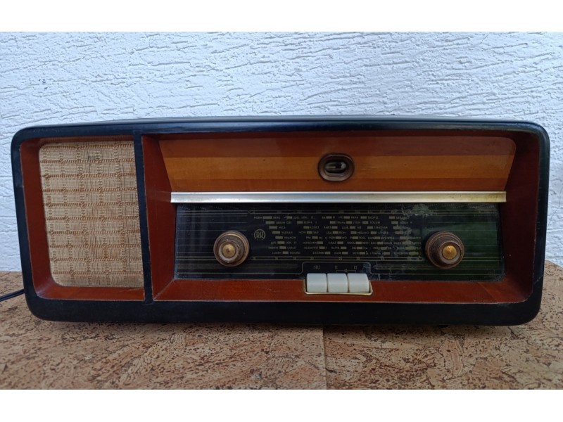 Radio RR 240