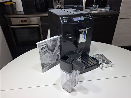 Philips EP3550 espresso aparat sa bokalom za mleko