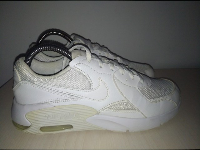 Nike zenske patike Air Max Excee GS br 38,5 (24 cm)