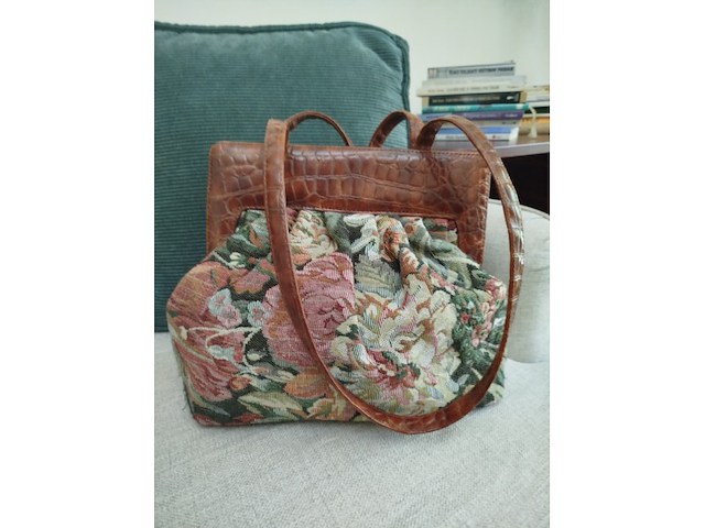 BOHO ŠIK vintage GOBLEN tašna - Prelepa