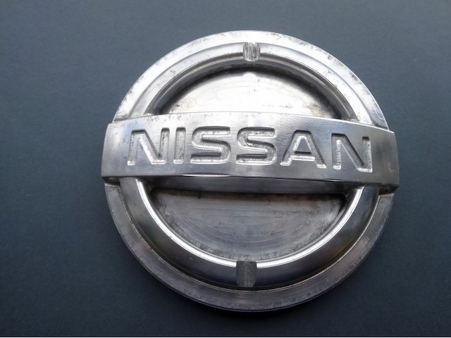 NISSAN teška pepeljara od duraluminijuma