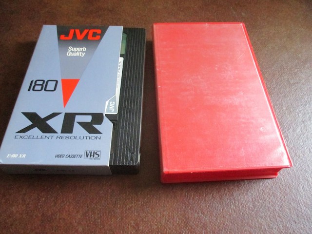 VIDEO kaseta JVC XR E-180 + PVC omot