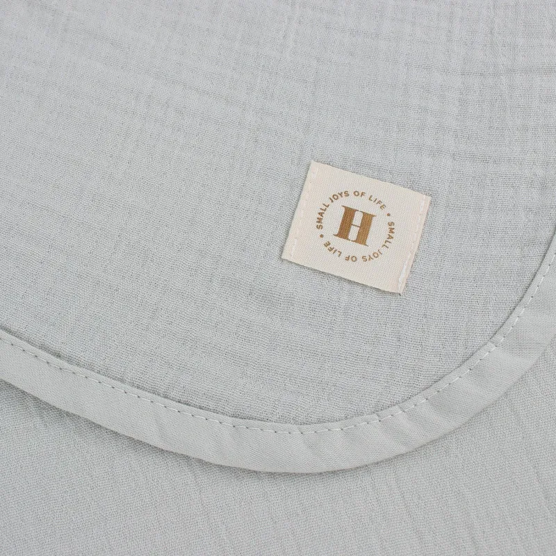 HYGGE PONCO OD MUSLINA PASTEL GREEN