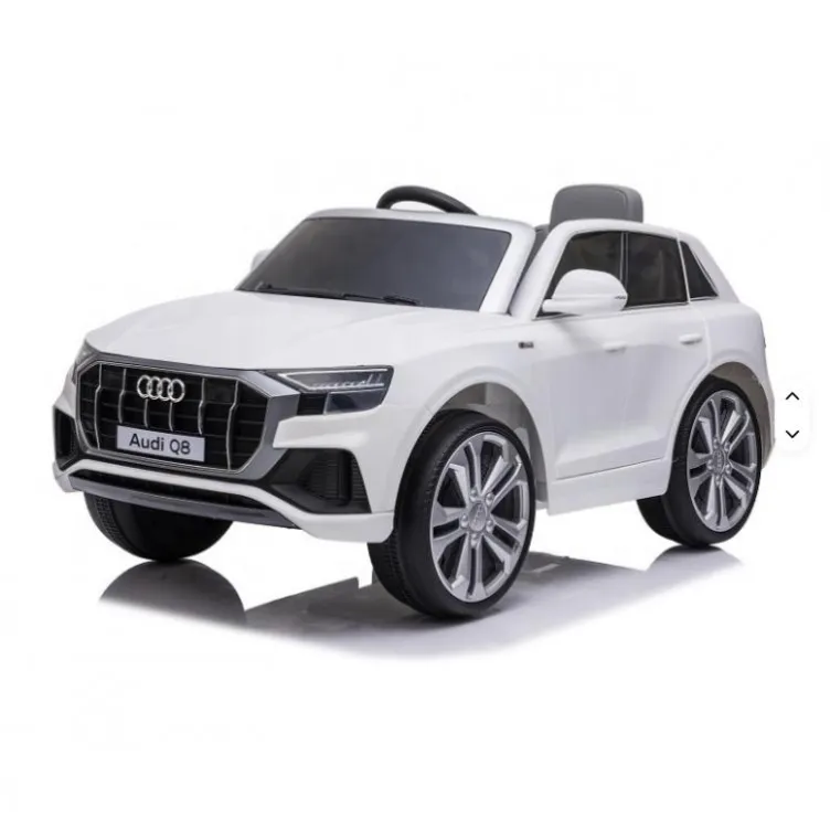 BIC.AUD Q8 JJ2066 WHITE