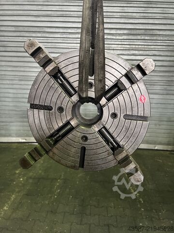Meso
RÖHM Vierbackenfutter Ø400 mm