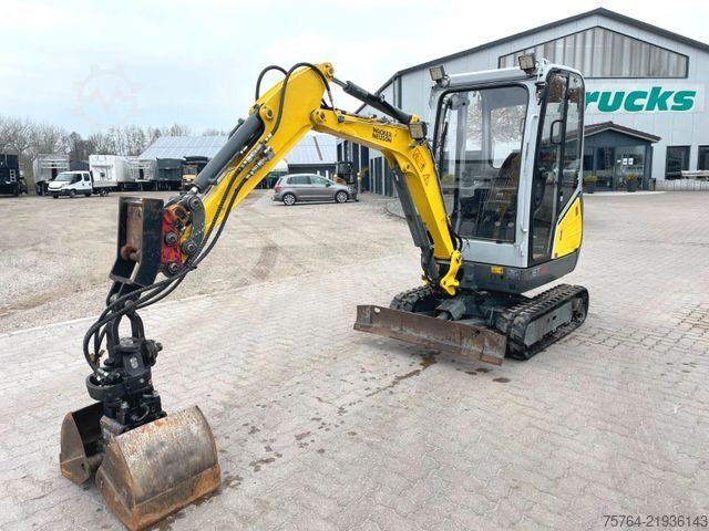 Mini bager
NEUSON ET 18 / Schnellwechsler / Greifer + Schaufel