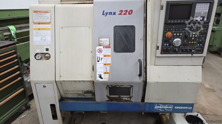 CNC strug
DOOSAN Lynx 220 B