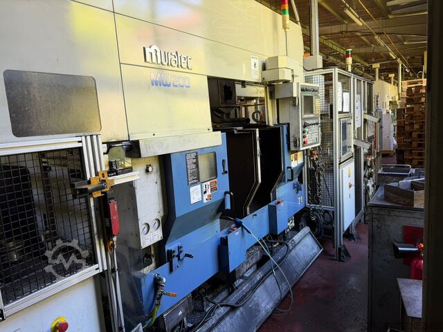 CNC strug
Muratec mw200