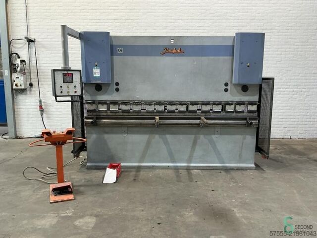 Abkant presa Baykal APH 3108 x 160, 2001. godina
Baykal APH 3108 x 160