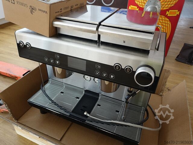 Espresso aparat sa portafiltrom, potpuno automatski
WMF 035500