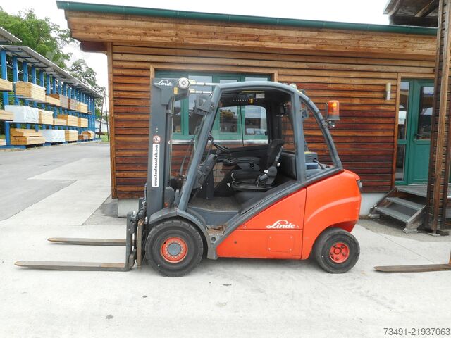Viljuškar
Linde H25D Triplex SS 4.Kreis