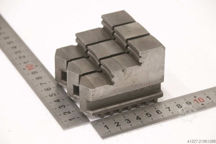 Zamenljive vilice
unbekannt Breite 22 mm
