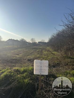 Prodajem plac u Moroviću-Šid