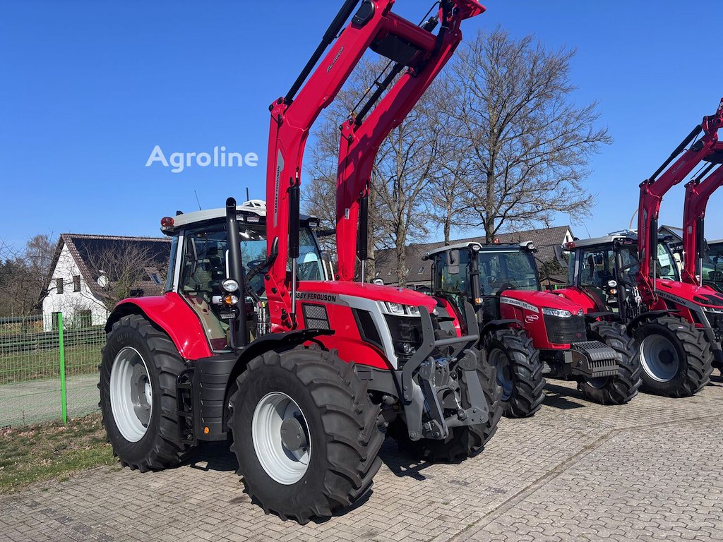 Novi Massey Ferguson 7S.165 Dyna-VT EXCLUSIVE traktor točkaš