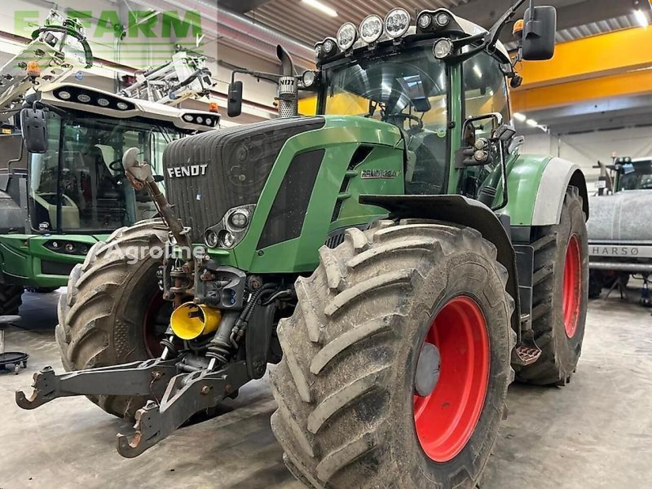 Fendt 824 vario scr traktor točkaš