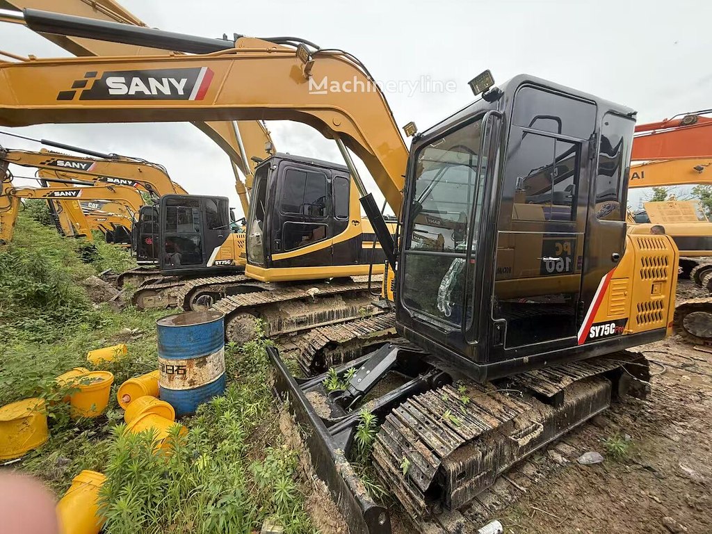Sany SY 75 bager guseničar