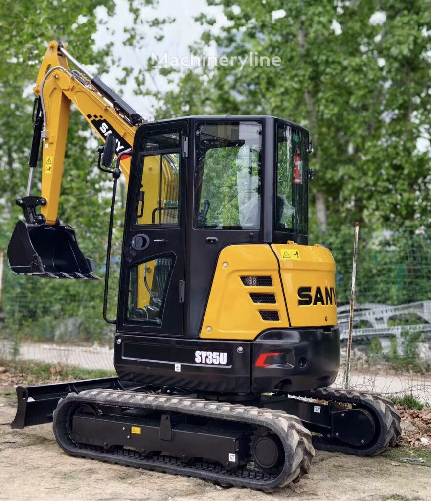 Novi Sany SY35U mini bager