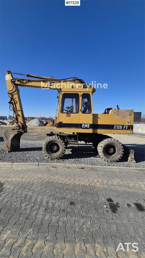 Caterpillar 212BFT bager točkaš