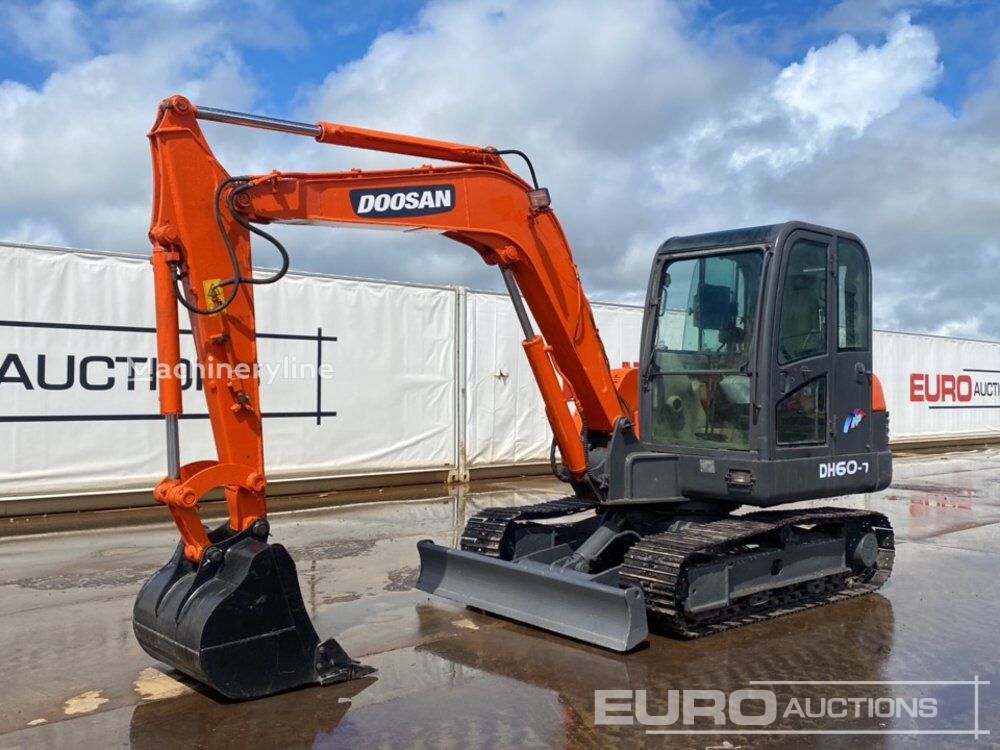 Prodaje se Doosan DH60-7 mini bager na aukciji