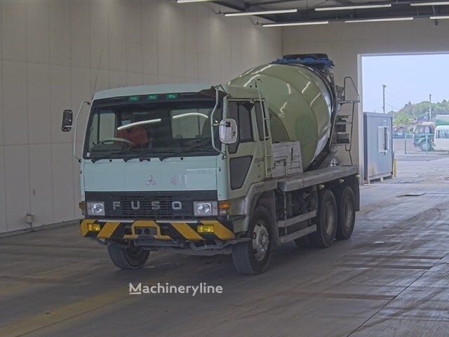 Mitsubishi Fuso TRUCK kamion s mešalicom za beton