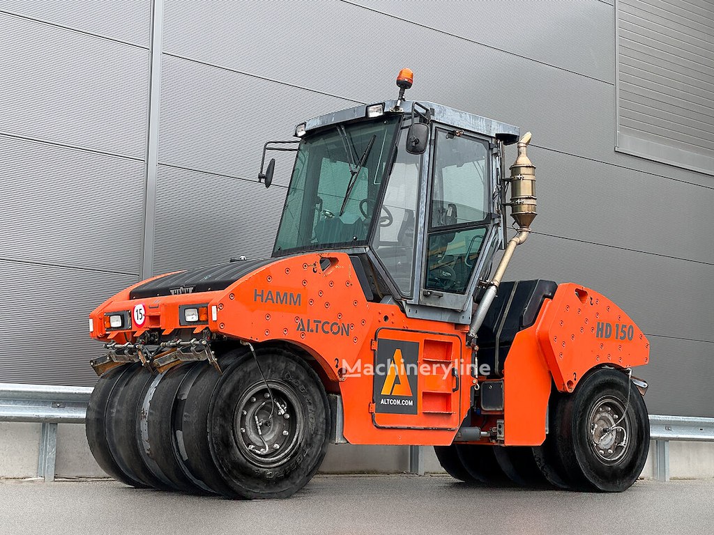 Hamm HD 150 TT pneumatski valjak