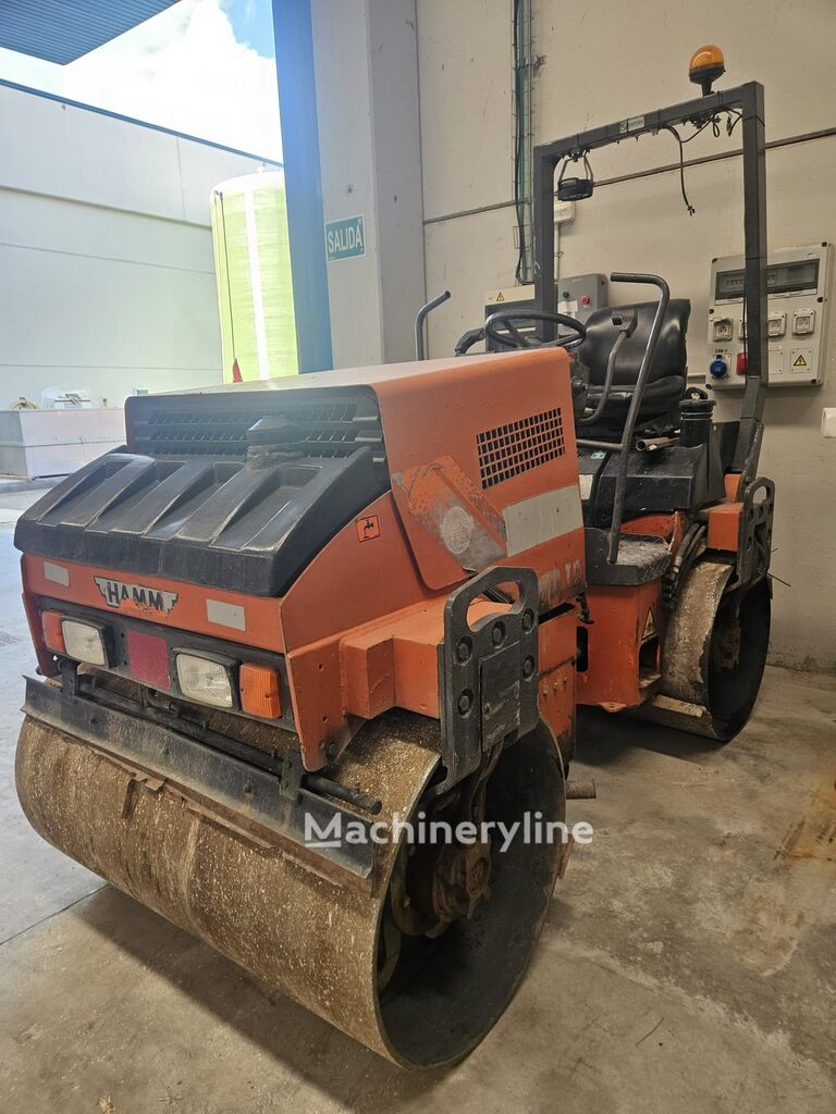Hamm HD12 mali valjak