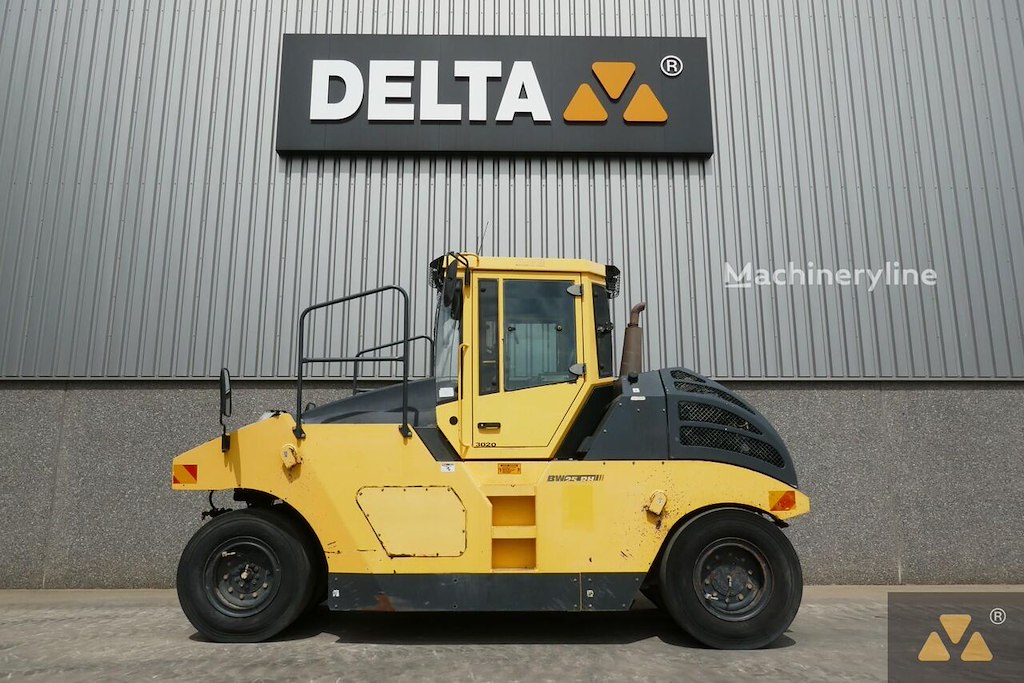 BOMAG BW25RH pneumatski valjak