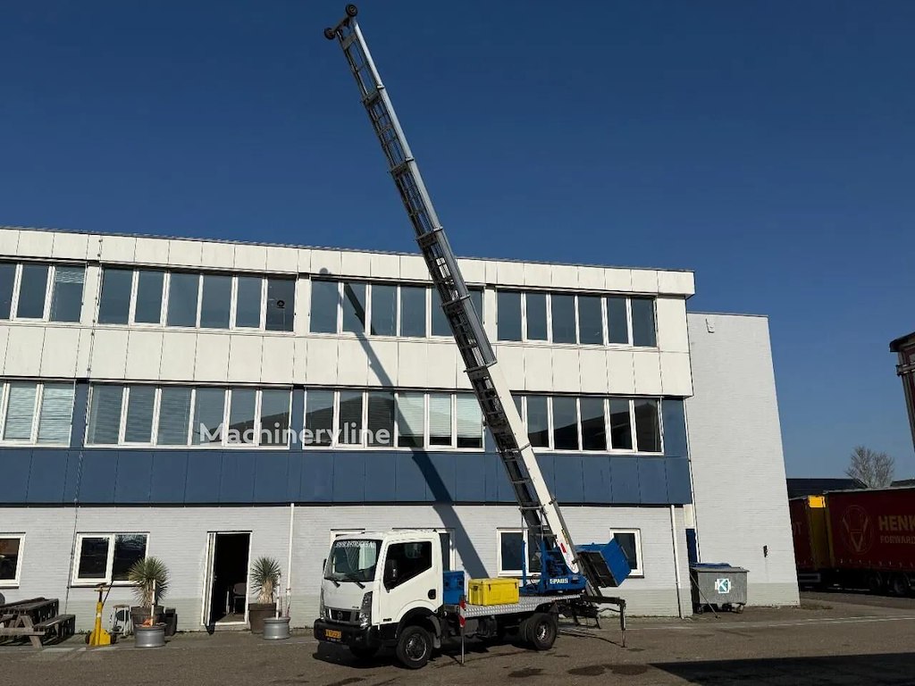 Nissan Cabstar auto dizalica s korpom