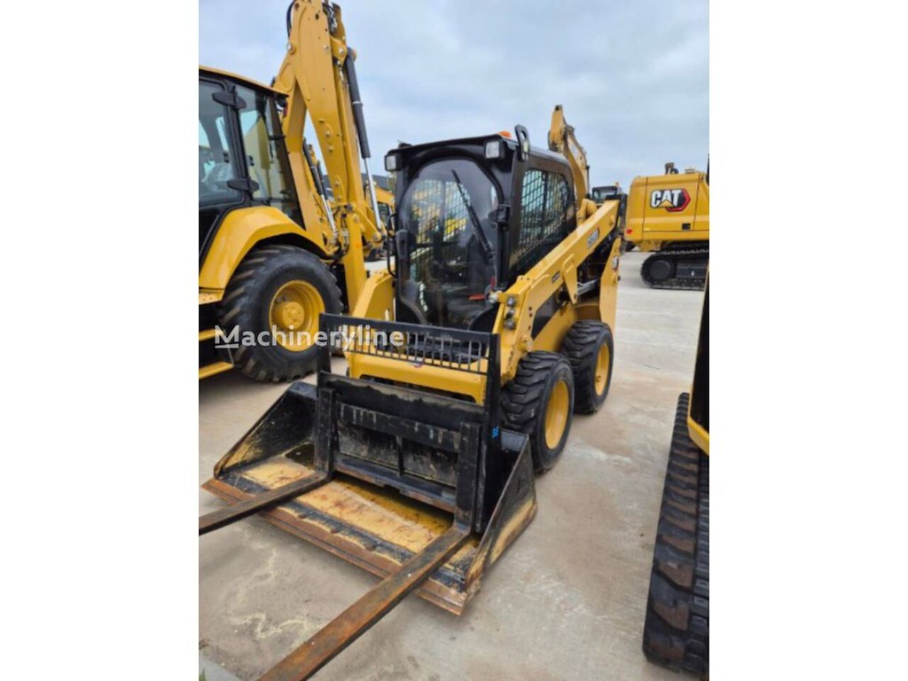 Caterpillar 232D3 mini utovarivač