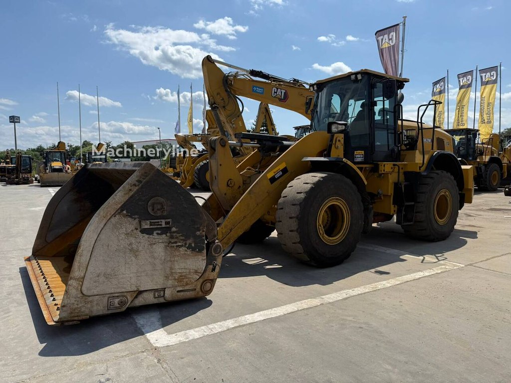 Caterpillar 962M prednji utovarivač