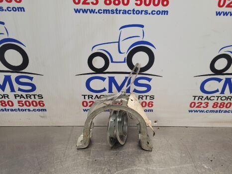Drive Shaft Carrier Bearing Housing JCB 3cx 4wd Drive Shaft Carrier Bearing Housing za JCB 3cx bagera-utovarivača