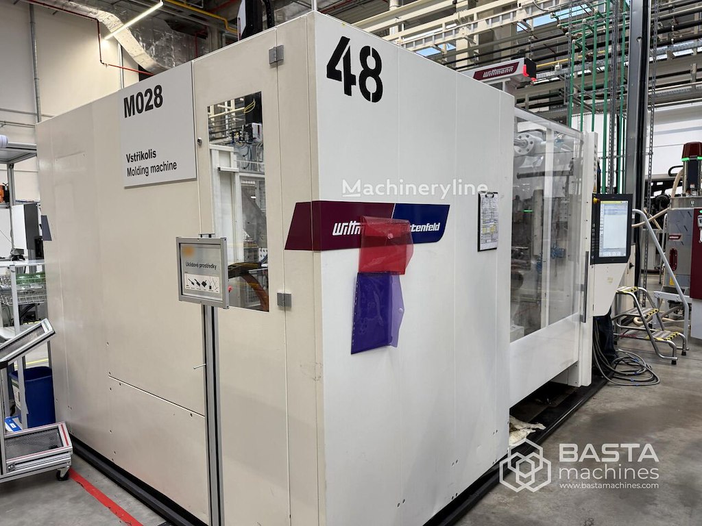 Wittmann MacroPower 700/2250 UNILOG B8 mašina za brizganje plastike