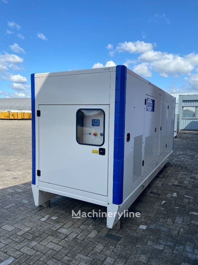 Novi FG Wilson 550 kVA / 440 kW Diesel Nou cu Garanție 24 Luni diesel generator