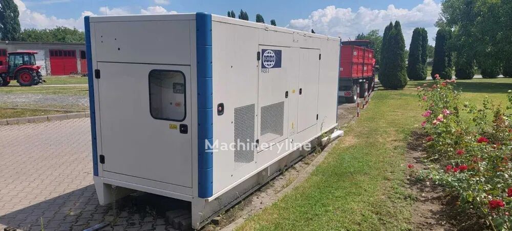 Novi Perkins 400 kw nou cu 24 luni garantie STOC diesel generator
