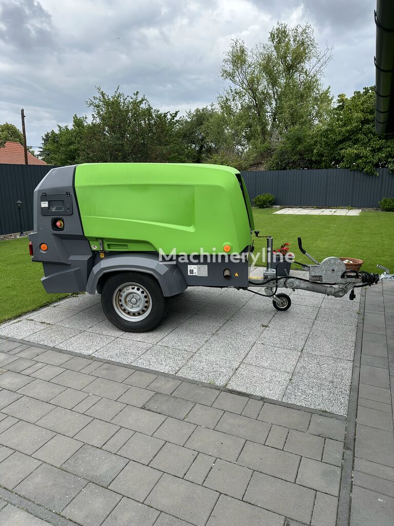 Atlas Copco XATS 138 mobilni kompresor