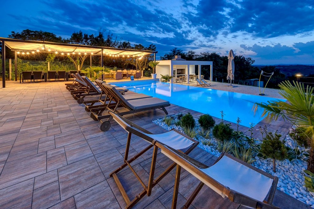 Prestige Hill 1