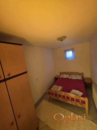 Izdajem apartmane