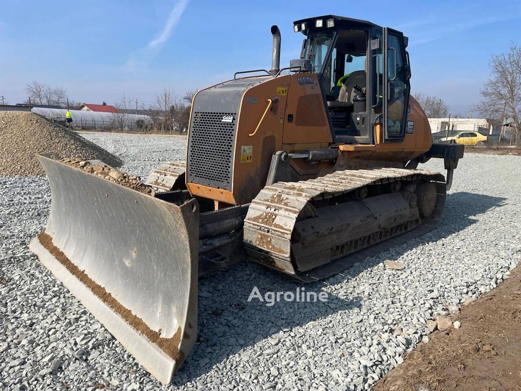 Case IH traktor guseničar