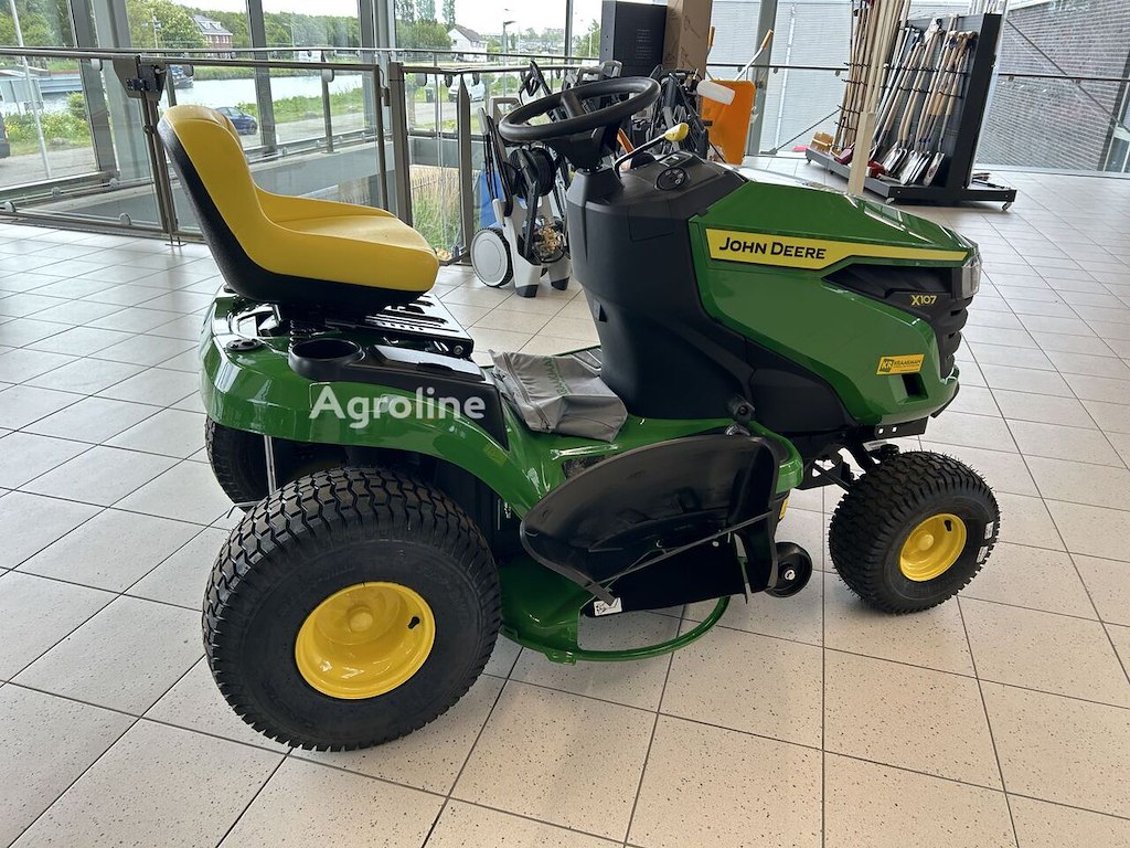 Novi John Deere X107 traktor kosilica