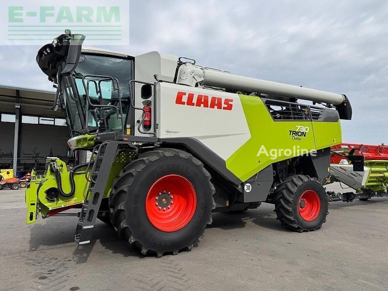 Claas trion 730 kombajn za žito