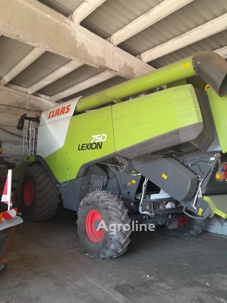 Claas Lexion 750 kombajn za žito