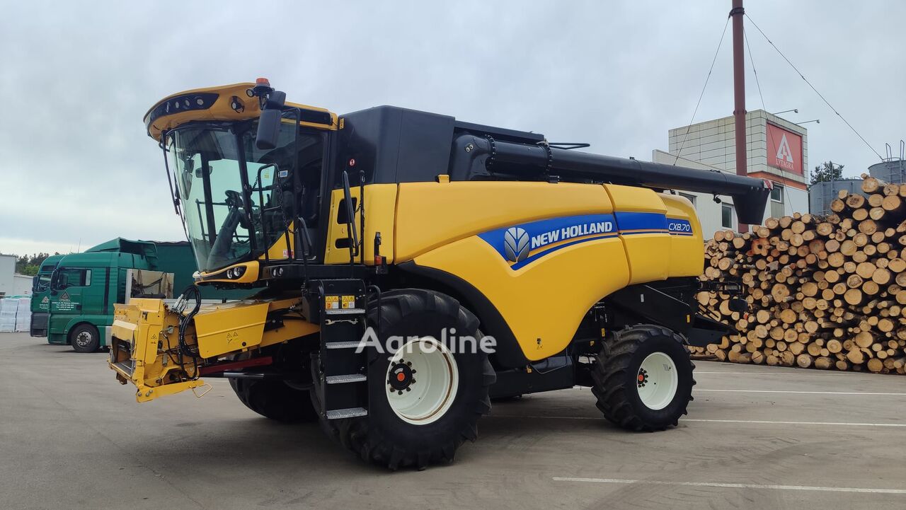 New Holland CX8.70 kombajn za žito