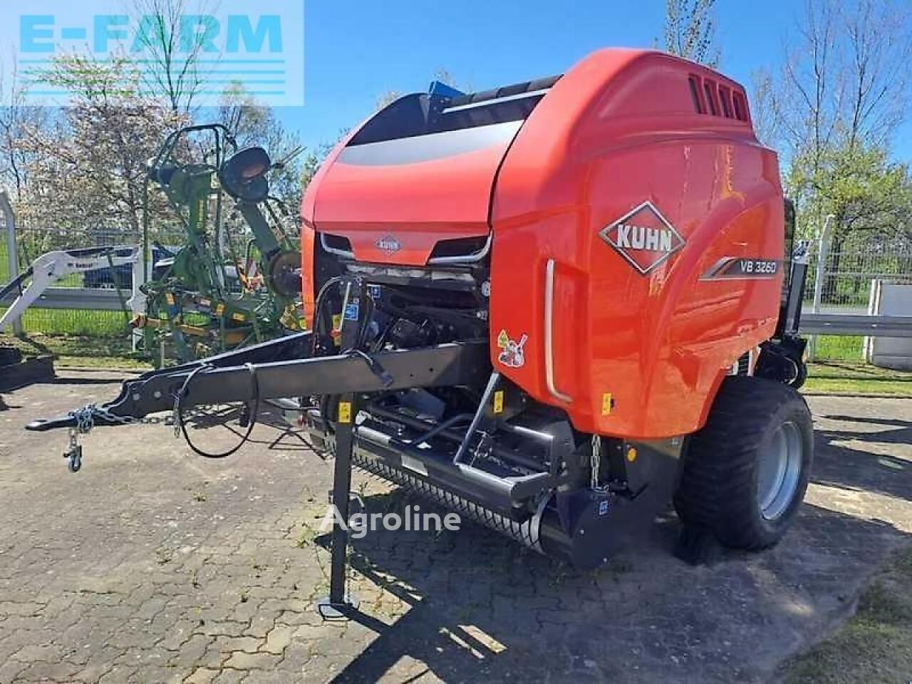 Kuhn vb3260 balirka za četvrtaste bale