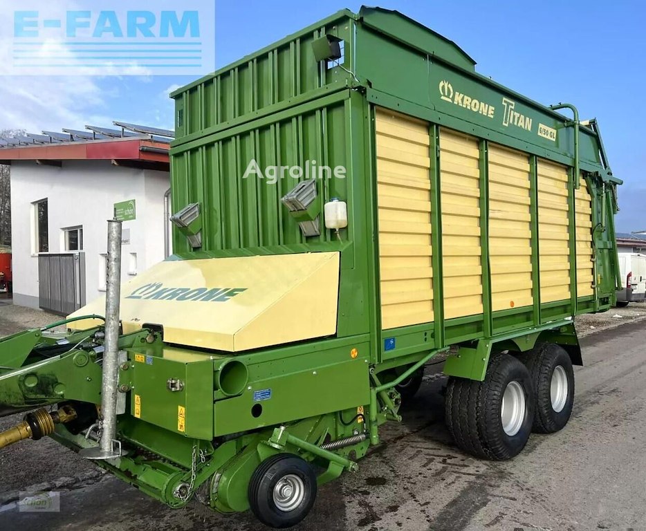 Krone Krone titan 6/50 gl - ein schwingen-ladewagen aus erster hand samoutovarna prikolica