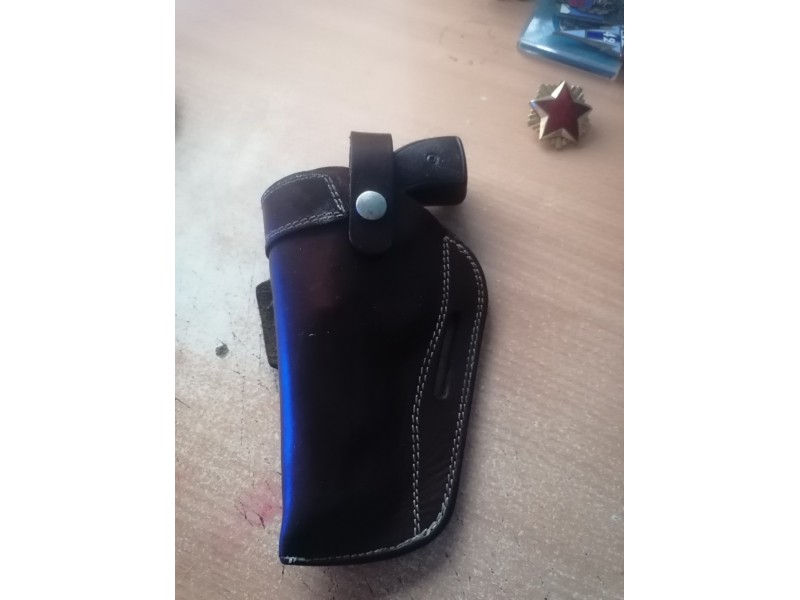 Kožna Futrola za Revolver