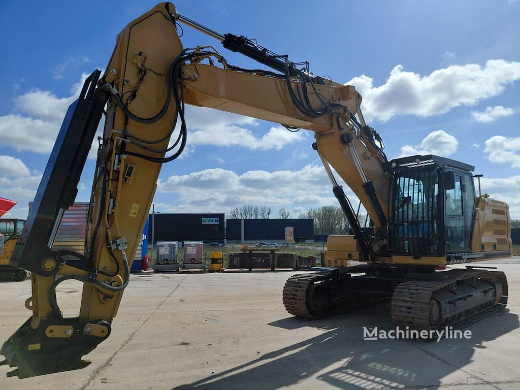 Caterpillar 330 bager guseničar