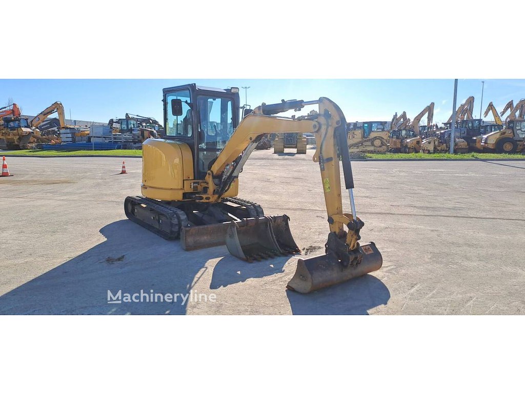 Caterpillar 303.5E2 CR bager guseničar