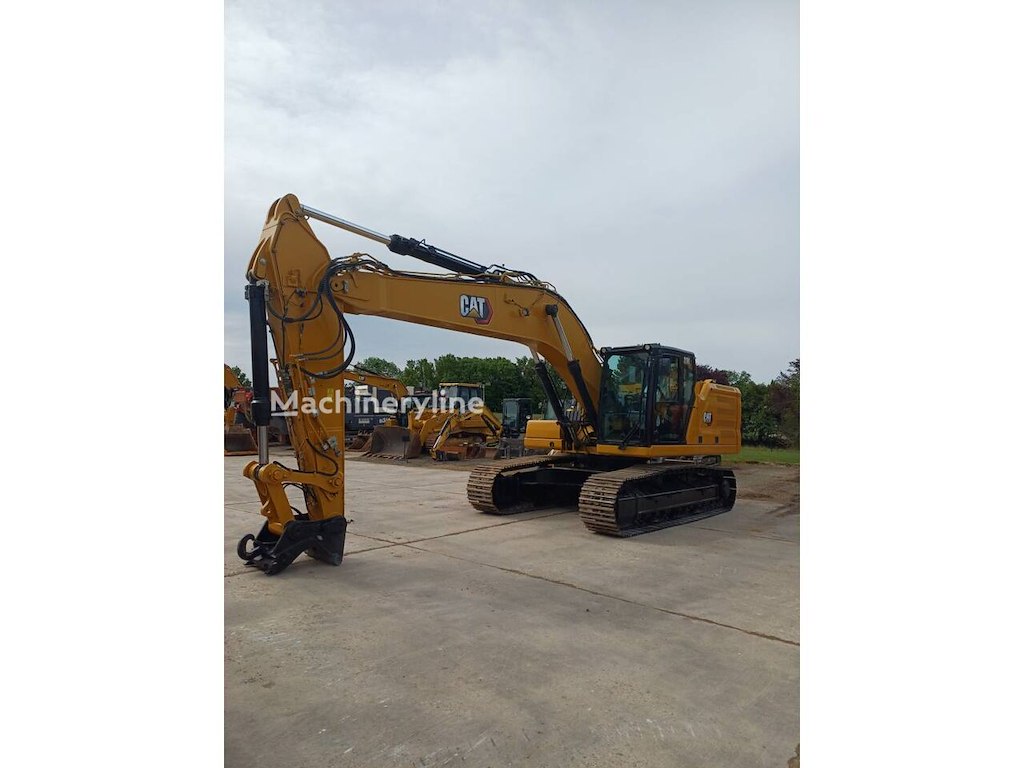 Caterpillar 330 bager guseničar