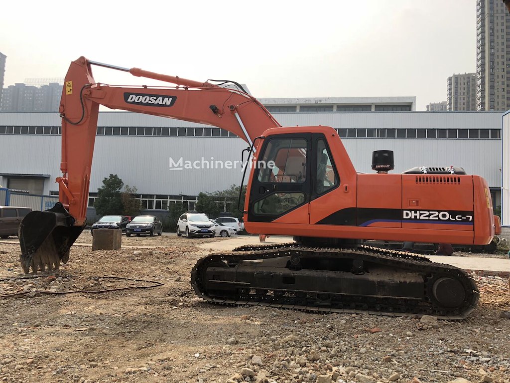 Doosan DH255 bager guseničar