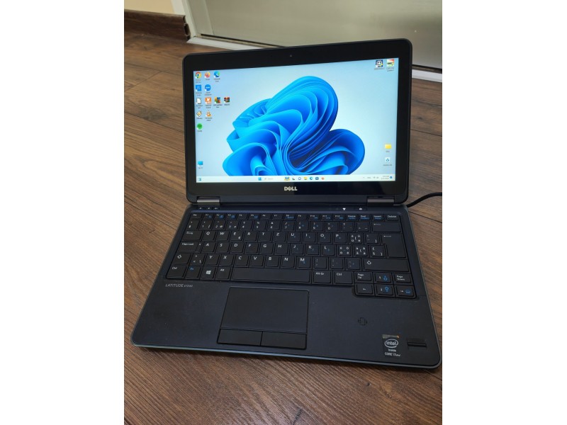 Dell Latitude E7240 i7-4600U 8Gb SSD 256Gb